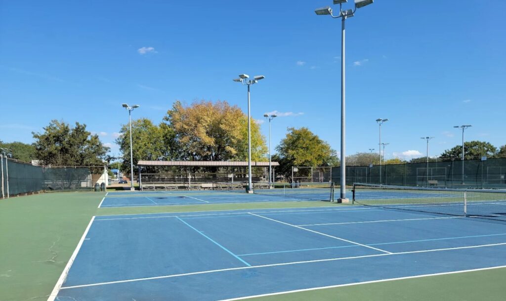 Best Public Tennis Courts in Houston, TX - MyTennisLessons Blog